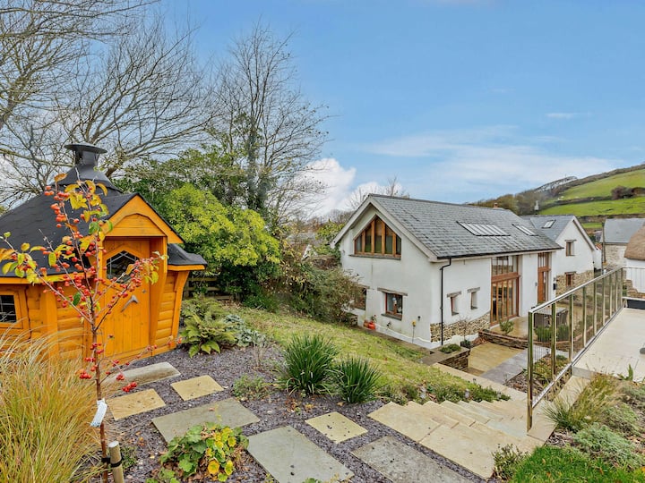 4 Bed In Croyde (62949) - Croyde