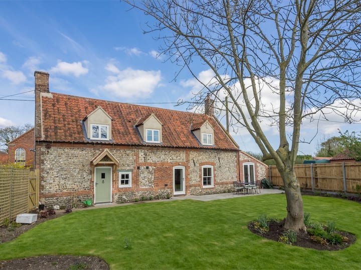 3 Bed In North Creake (Kt033) - Wells-next-the-Sea