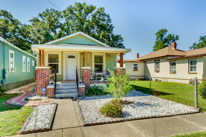 Pet-friendly Pensacola Home W/ Patio & Yard! - Pensacola, FL