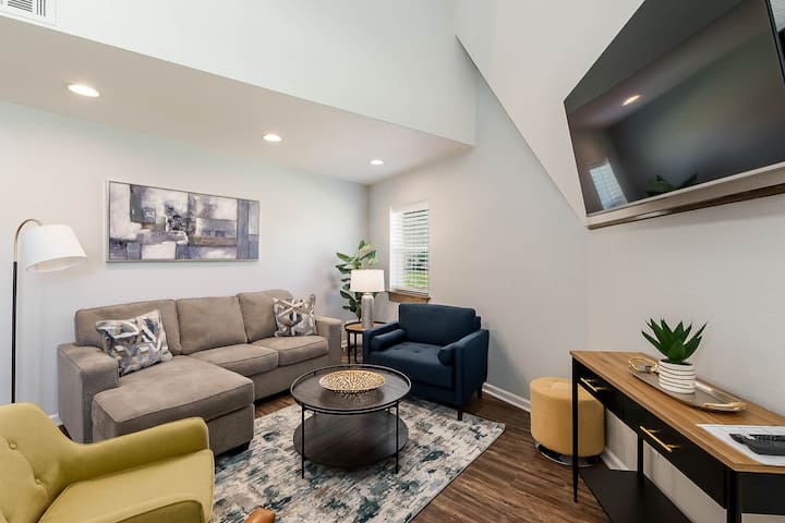 Dynasty Dome 901 - Tuscaloosa, AL