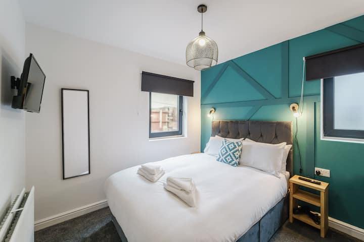 Two Bedroom-superior I Deluxe Studio App - イギリス ダービー