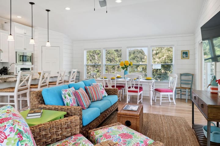 Roof Top Ocean Views, Steps To The Beach For 10! - Tybee Island, GA