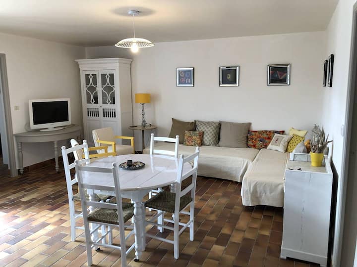 Appartement T3, Avec Terrasse, Place De Parking Pr - Saintes-Maries-de-la-Mer