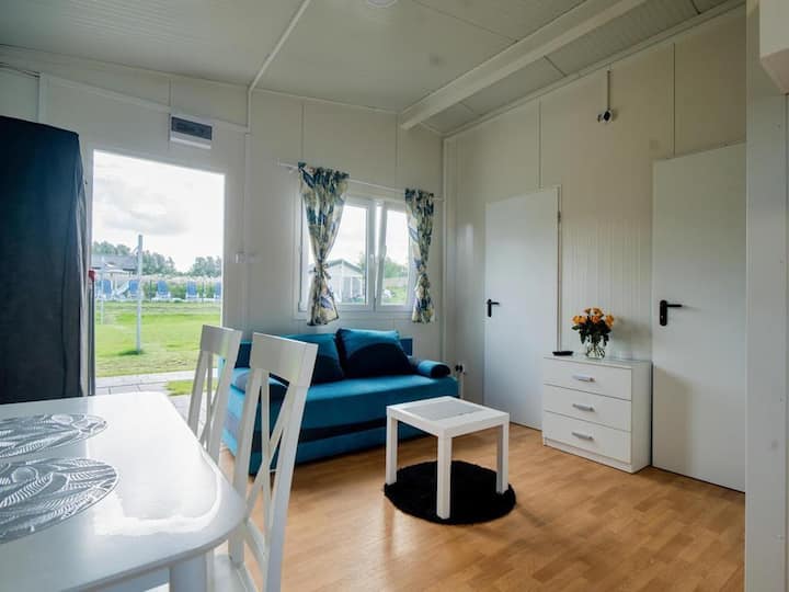 Maison De Vacances De Plain-pied, Piscine, Jacuzzi - Ustronie Morskie