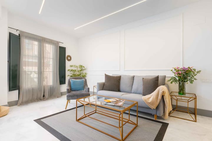 Luxury Apartment Next To The Cathedral Of Seville. - Sevilla