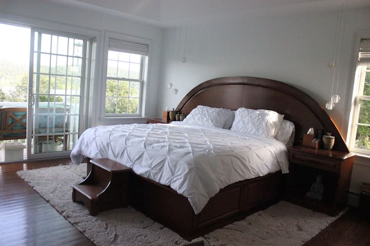 The Morning Glory Spa - Luxury On Rockland Lake - Nyack, NY
