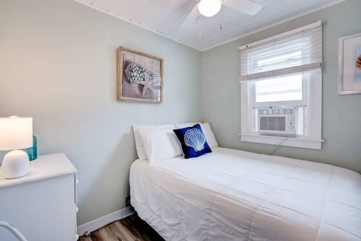 Walk To Beach Combo 2&3 - Hampton, NH