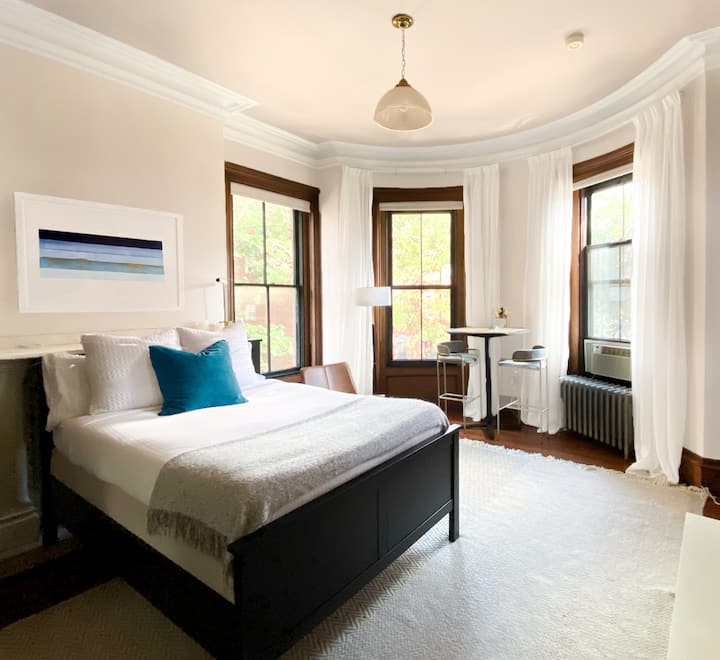 The Dalton - The Upton Boston, South End - Back Bay - Boston