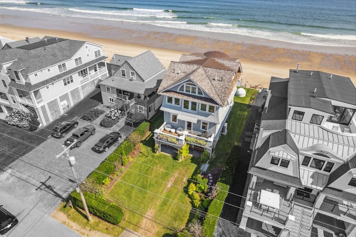 Stunning Oceanfront Home On Private Moody Beach! - Wells, ME
