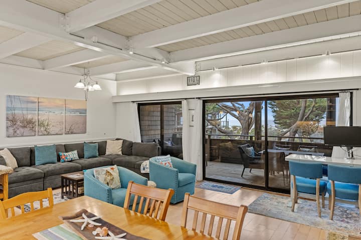 Pelican 87: Beach Living At Its Best - Watsonville, CA