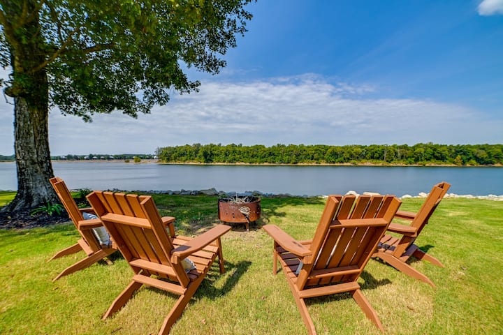 Lovely Lakefront Apartment W/ Boat Ramp Access - Indian Creek, Savannah