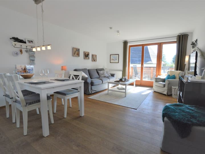 Maison Claire Et Soignée Avec Balcon Sud-ouest - Hinterthal