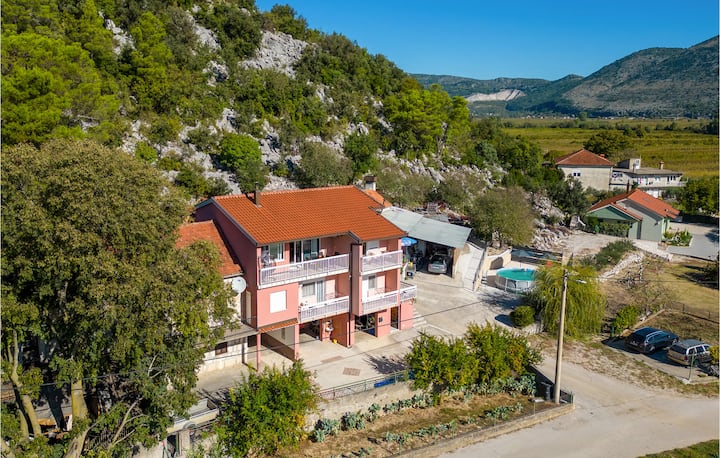 Nice Apartment In Stasevica With Wifi - Vrgorac