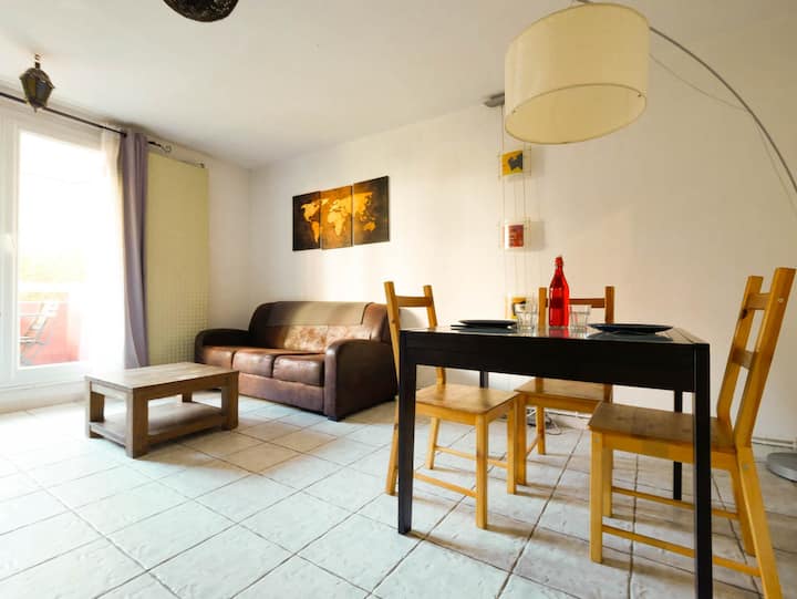 Le Camarguais - Terrasse Et Parking - Beaux Arts - モンペリエ