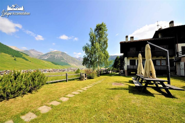 Chalet Rododendro Forést By Livigno Accomodation - Livigno