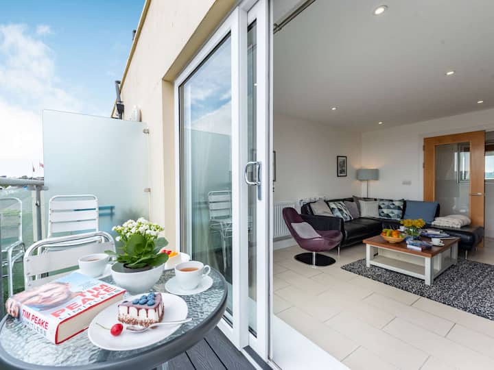 3 Bed In Tenby (Fb055) - Tenby