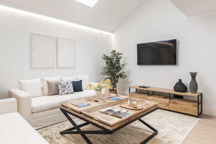 Homeclub | Bright Flat In The Heart Of Madrid - Madryt