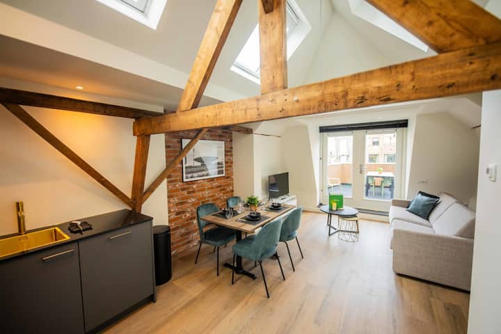 Spectacular 70m² Penthouse With Terrace (R-51-c) - Eindhoven