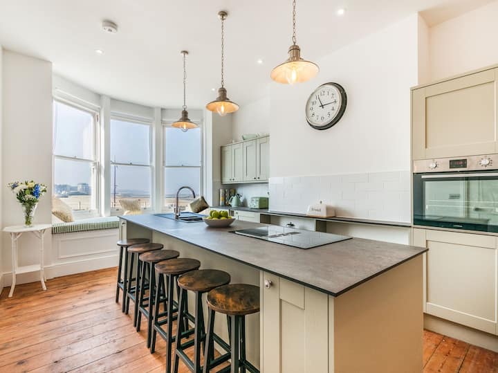 5 Bed In Margate (86551) - Broadstairs