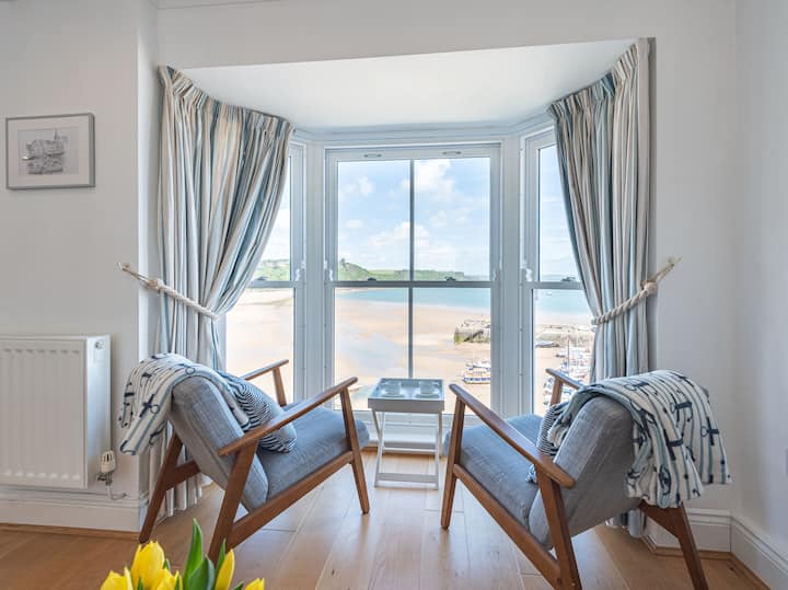 2 Bed In Tenby (Fb114) - Tenby