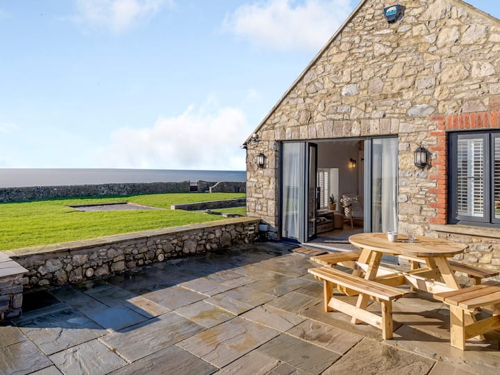 2 Bed In Southerndown (86495) - Porthcawl