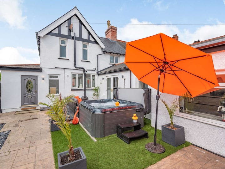 3 Bed In Deganwy (86040) - Conwy