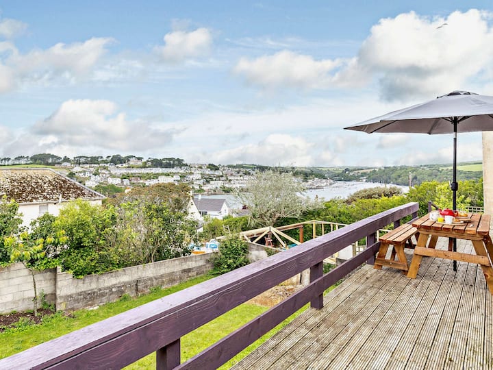 4 Bed In Polruan (83574) - Fowey