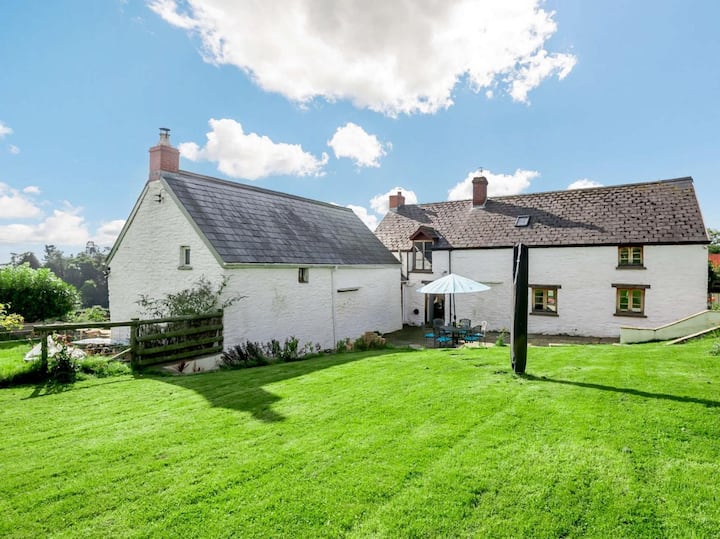3 Bed In Abergavenny (Oc-bn324) - Abergavenny