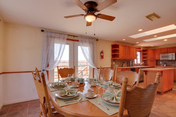 Picturesque Page Home Near Lake Powell & Hiking! - Page, AZ