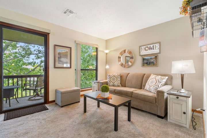 The Cozy Place - Pointe Royale Condo – Perfect For - Branson, MO