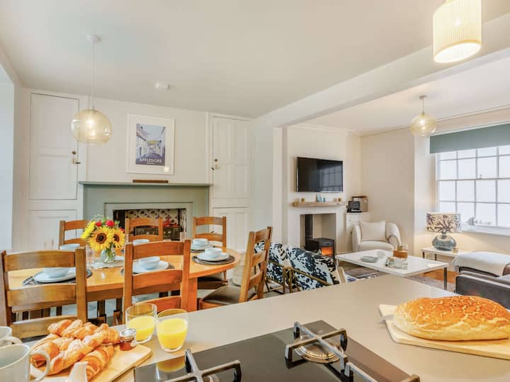 4 Bed In Appledore (88876) - Appledore