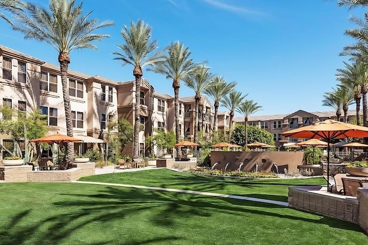 Historic Heritage Square Tour! Free Parking Onsite - Scottsdale, AZ