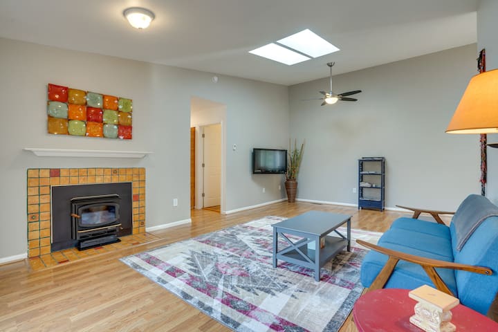 Pet-friendly Anchorage Home - 8 Mi To Downtown! - Chugach State Park, Anchorage