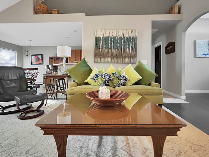 Paradise Hills Oasis Centrally Located - Grand Junction, CO