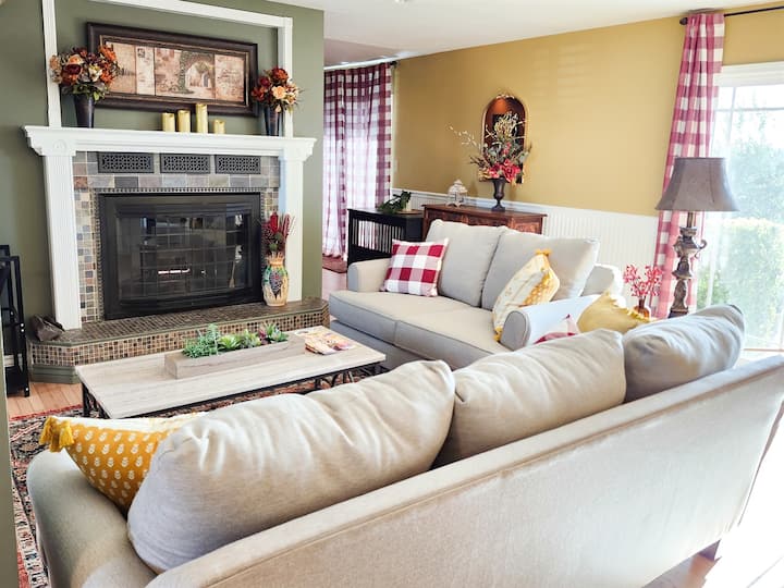 Villa Vino | Close To Lodi Wine & Delta Waterways! - Thornton, CA