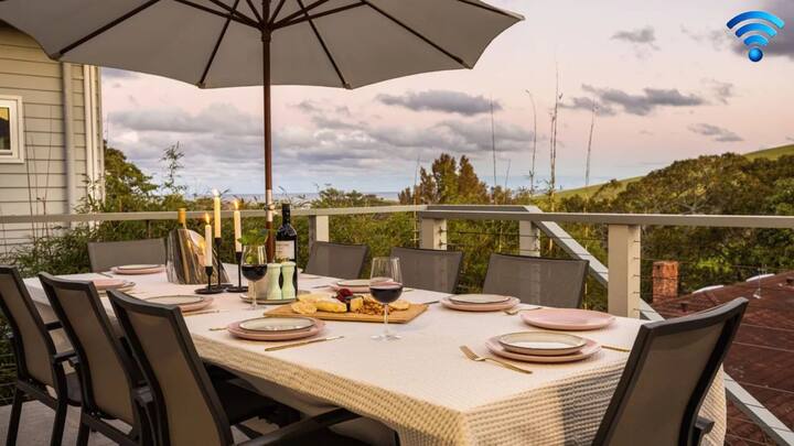 Wanna Wanna Beach House – Stay 3 Pay 2 - Gerringong
