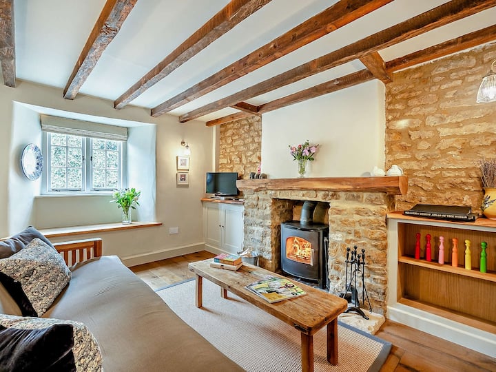 2 Bed In Hook Norton (92008) - Chipping Norton