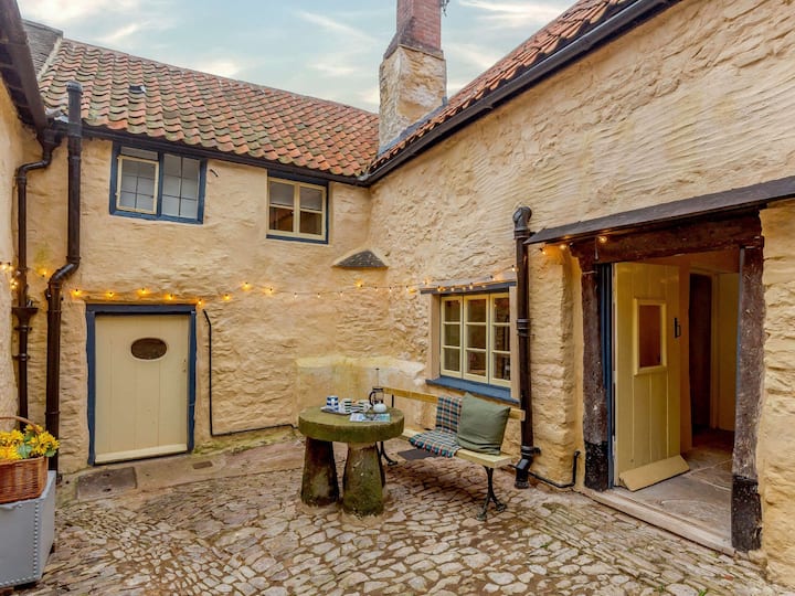 4 Bed In Dunster (90504) - Minehead