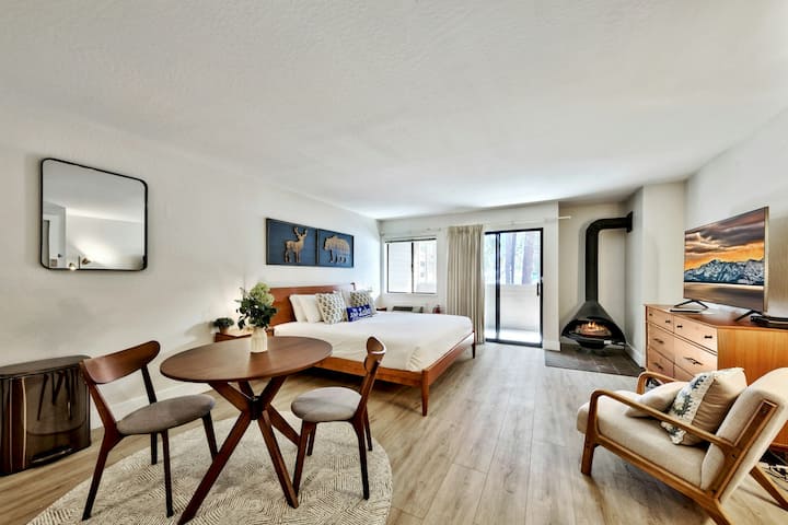 Studio At Lakeland Village With Pools - Lake Tahoe