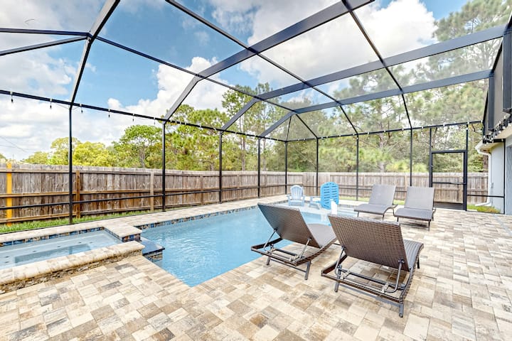 4br Home W/ Pool & Hot Tub - Lake Weir, FL