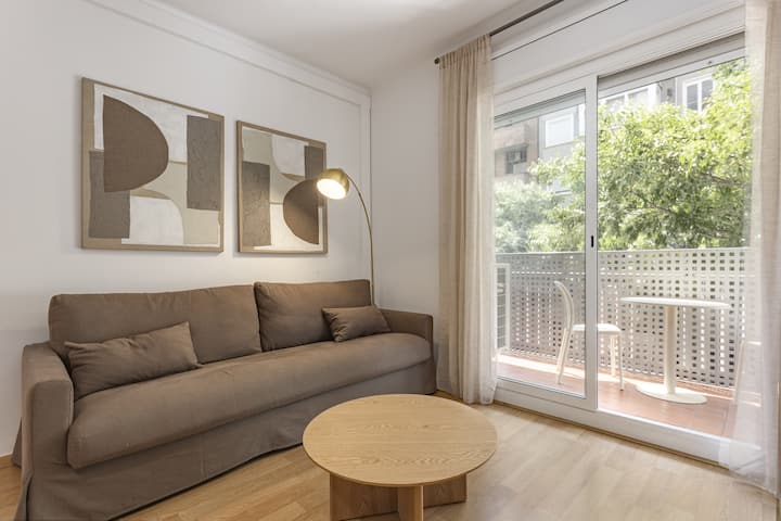 Ola Living Sagrada Familia 1 - Barcelona