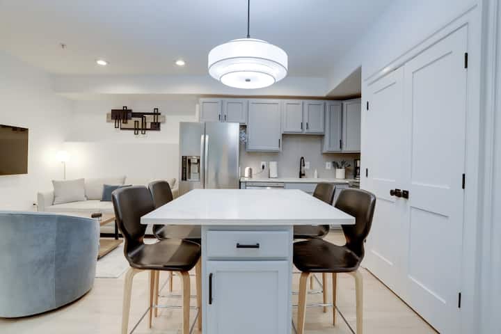 Sojourn On 6th St | 2 Bedroom - Hyattsville, MD