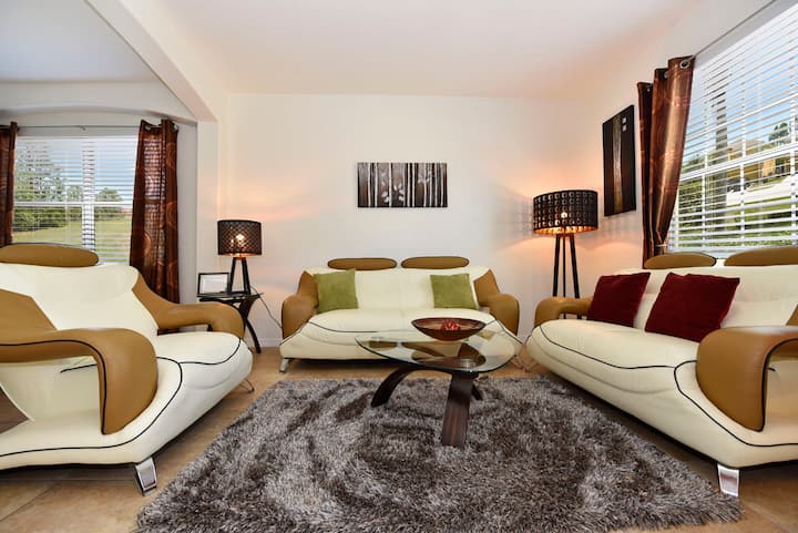Watersong - 6 Bed 4.5 Baths - Davenport