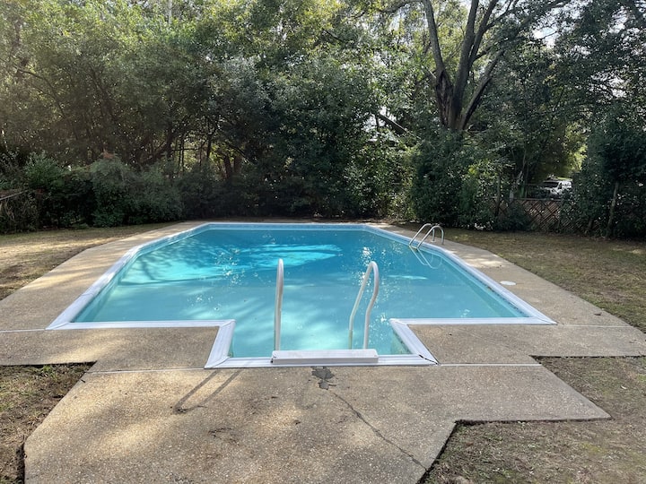 Langley House-4 Bedroom With Pool - Pensacola, FL