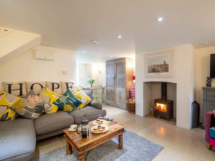 3 Bed In Charmouth (Dc080) - Charmouth