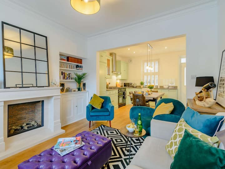 3 Bed In Harrogate (90032) - 하로게이트