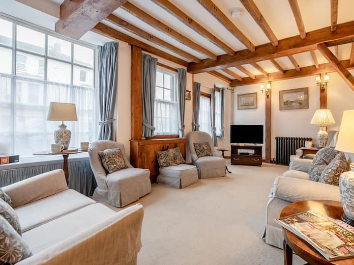 4 Bed In Eastbourne (Oc-71297) - Eastbourne