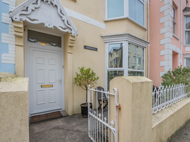 6 Bed In Tenby (Fb220) - Tenby