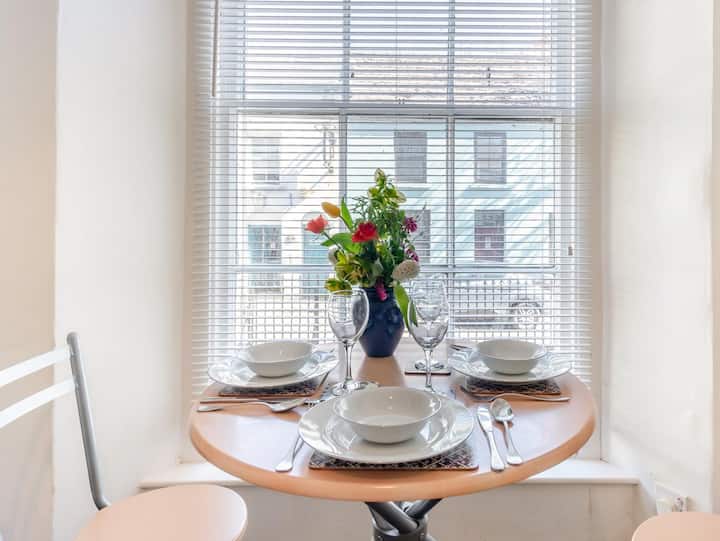 2 Bed In Tenby (Oc-fb025) - Tenby