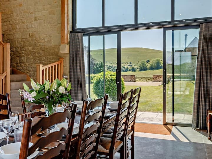 4 Bed In Shaftesbury (Oc-91456) - Shaftesbury